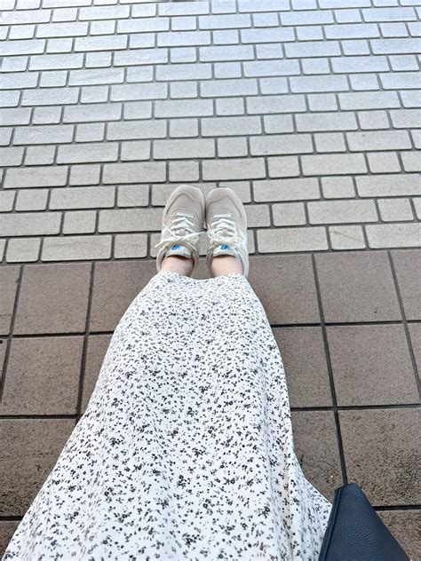 小林たか子 On Twitter 二週間ぶりの新幹線 今日は歩きやすい様にズックです👟 日差しが強いから 日傘さして行こ☂️ 小林たか子💋💄