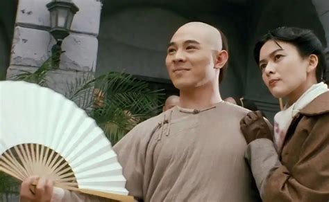 李连杰：后事一切从简，不用立碑也不用办丧事，树葬海葬都无所谓！