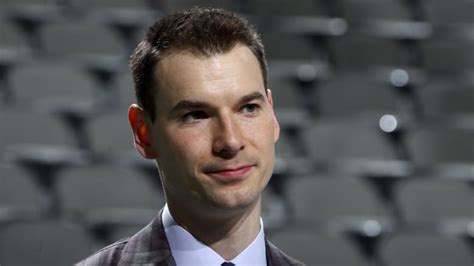 Coyotes sign GM John Chayka to long-term extension | CBC Sports