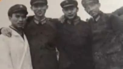 程志旗亲眼目睹了陈少华的牺牲他始终无法忘记那惨烈的一幕 凤凰网视频 凤凰网