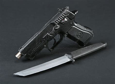 Ghost In The Shell Auction Preview Gallery Propstore Ultimate Movie Collectables