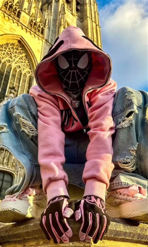 Pink Spidey 🕷️🕸️ Y2k Outfits Men Character Design Spiderman Pictures