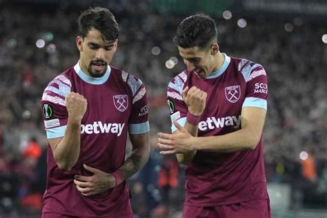 Napoli Nome Nuovo Per La Difesa Si Guarda In Casa West Ham