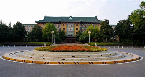 武汉体育学院怎么样是几本？排名全国第几？宿舍条件好不好？