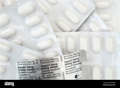 Paracetamol And Codeine Stockfotos And Paracetamol And Codeine Bilder Alamy