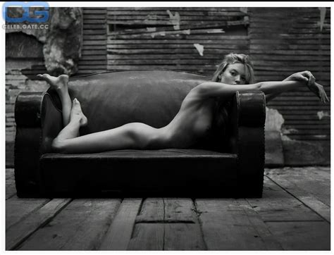 Martha Hunt Nude Pictures Photos Playboy Naked Topless Fappening