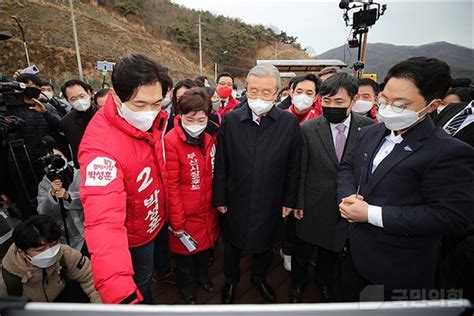 김종인이 꺼낸 ‘한일해저터널 부산시민을 우습게 보냐
