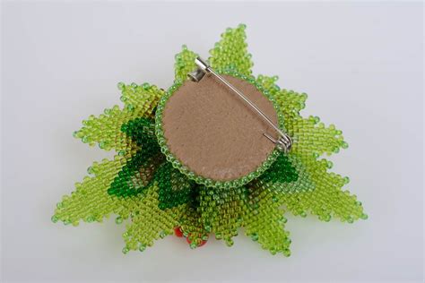 Схема броши