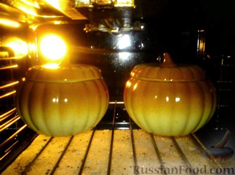 Рецепт Картошка в горшочках с грибами на