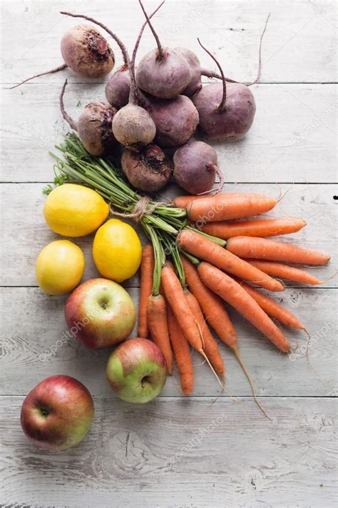 Овощи и фрукты стоковое фото ©melica 56734177