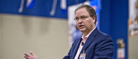 Pioneers Of Sustainability Lee Scott The Momentum