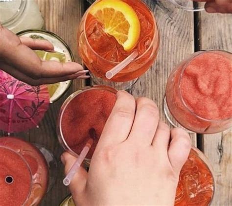 Bottomless Brunch At Luna Springs Bottomless Brunch 🍾 🍾 🍾
