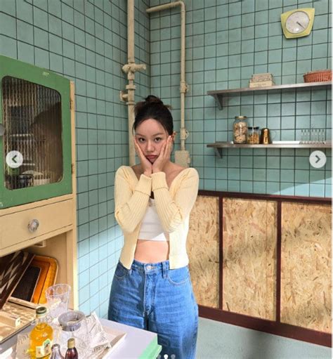 혜리 94년 남친에겐 이런 모습 꽃받침 애교 가득