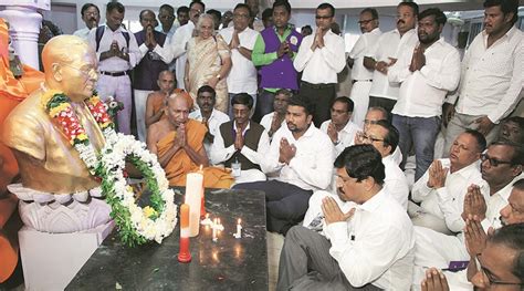 Life On Mumbai Local All Routes Lead To Chaitya Bhoomi Mumbai News