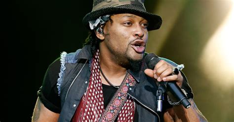 Dangelo Singer