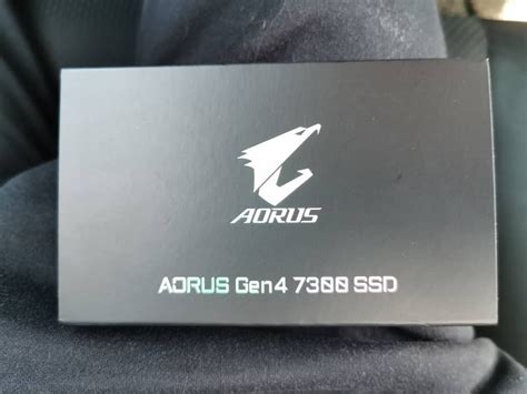 Gigabyte AORUS Gen4 7300 NVMe M.2 SSD with Heatsink - 1TB (Compatible ...