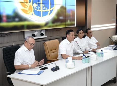 Buka Rapat Pimpinan Menteri ATR Kepala BPN Tetapkan Program Hari Kerja SENTRAL NEWS