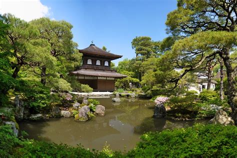 銀閣寺で冬の京都の荘厳な雰囲気を味わう 雪が織りなす絶景も｜寺｜趣味時間