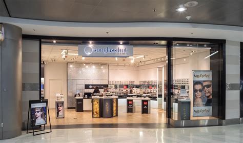 Sunglass Hut Miami International Airport Mia