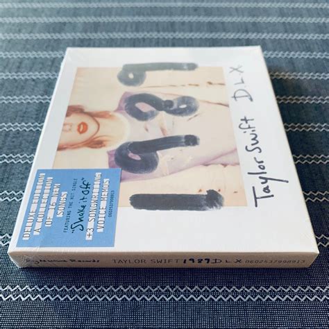 Taylor Swift 1989 Deluxe Edition Imported Edition Cd Hobbies
