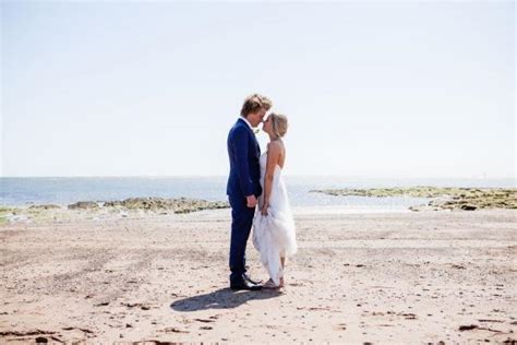 Wedding Photographer Devon Elizabeth Armitage Photography