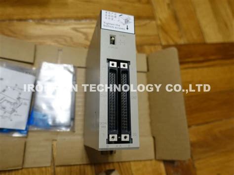 Omron CS W ID Points DC Input Unit VDC PLC UPS Shipping Term