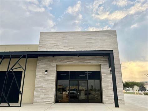 2328 Jacaman Rd Laredo Tx 78041 Loopnet