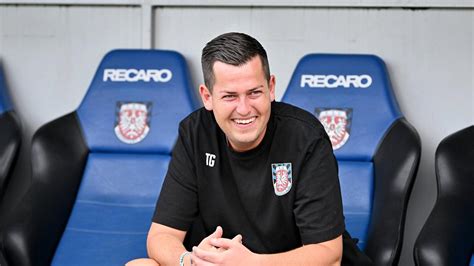 Gelungener Saisonstart In Der Regionalliga Südwest Fsv Frankfurt Trainer Tim Görner Sieht