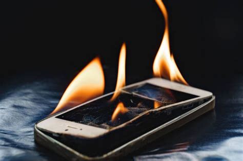 Baterai Hp Meledak Dan Bakar Rumah Di Pasuruan Ini Penjelasannya
