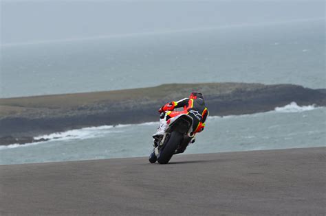Simon Robins 126 Wirral Simon Robins 126 Wirral 100