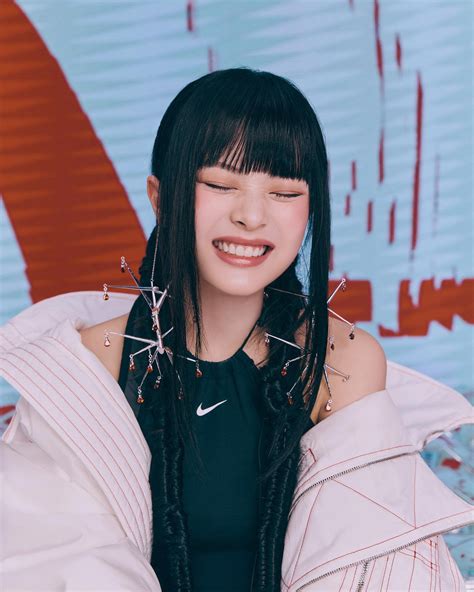 최근 뉴진스 나이키 화보  연예이슈 수다방 네모판