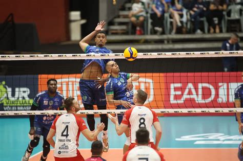 Joinville Vôlei Venceu Clássico Catarinense Na Super Liga Chuville