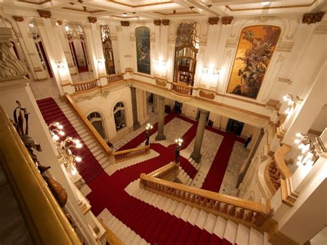 Visita guiada gratuita no Theatro Municipal de São Paulo