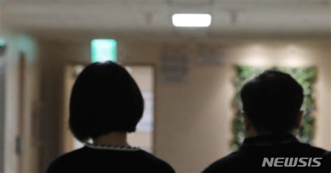 통일부 드론 대북전단 탈북민단체에 남북관계 상황 민감 자제 촉구