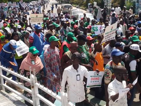 Minimum Wage Fuel Health Schools Courts Banks Others To Be Closed