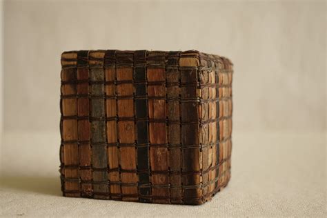 Bark Cube — Jette Mellgren