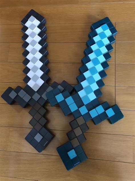 マイクラ 剣 鉄 ダイヤモンド マインクラフト おもちゃゲームキャラクター｜売買されたオークション情報、yahooの商品情報をアーカイブ