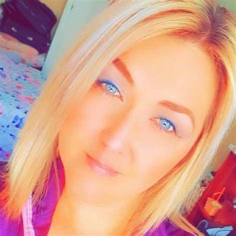 Maggie Van Niekerk Youtube