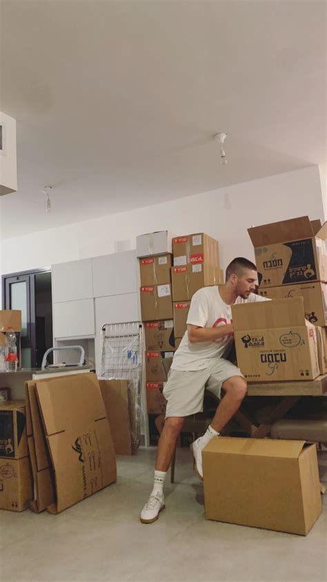 עומר דרור ונאיה פדרמן מעבירים הילוך ביחסים Tmi