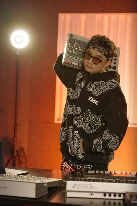 Tín Lê Spacespeaker Producer Trẻ Tuổi Tài Năng Vinid