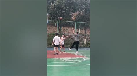 都來說說看，這球怎麼吹罰？ 籃球 Basketball 漲知識 爭議 籃球裁判 Youtube