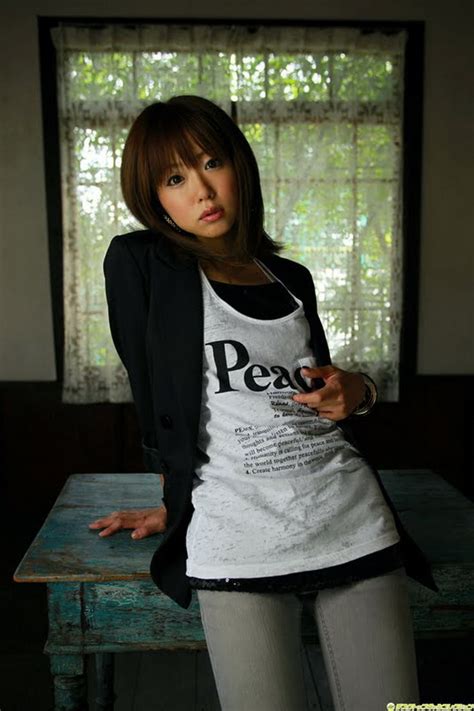 Saki Ninomiya Casual Cute Asia Cantik Blog