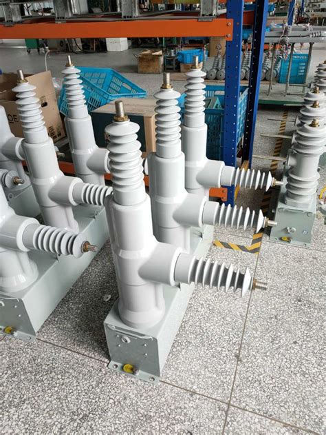 China Auto Recloser 12kv Vacuum Automatic Circuit Reclosers China