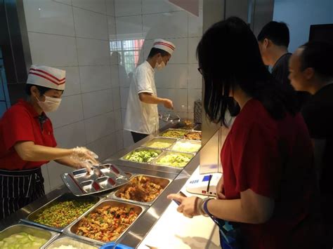 小食堂，大温暖——我们的食堂开业啦！公司