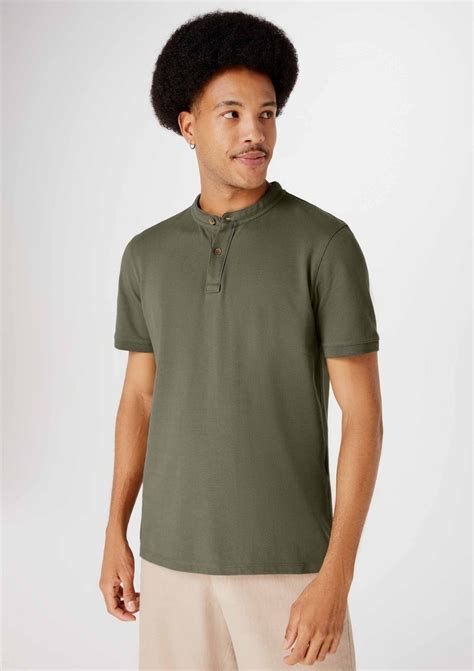 Camisa Polo Masculina Manga Curta Em Piquet Compre Agora Dafiti Brasil