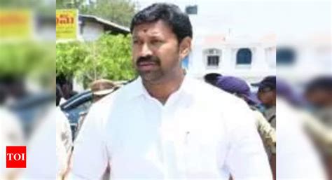 Supreme Court Serves Notices To Kadapa Mp In Ys Vivekananda Reddy