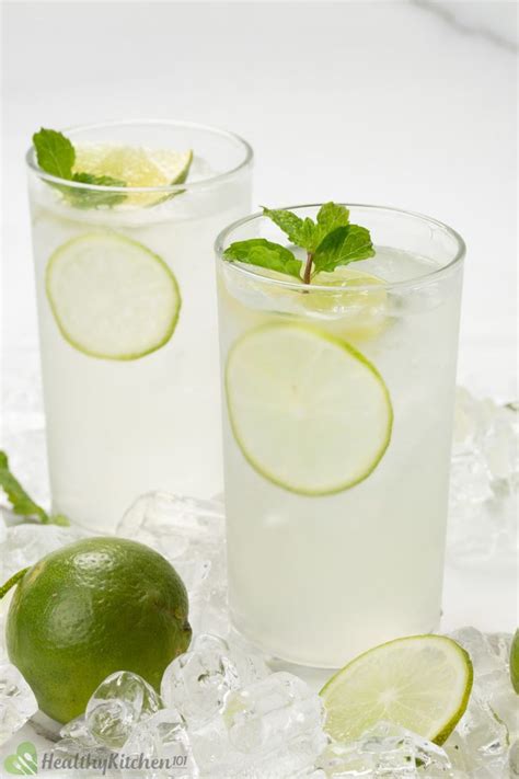 Vodka Gimlet Recipe Refreshing Lime And Liquor Cocktail