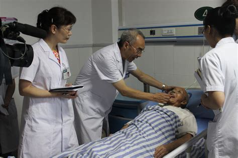 新都区中医医院全国名老中医陈学忠传承工作室拜师会