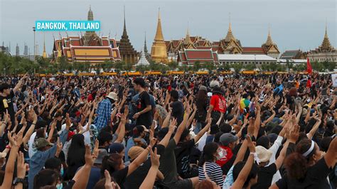 People In Thailand Protest The Monarchy CGTN