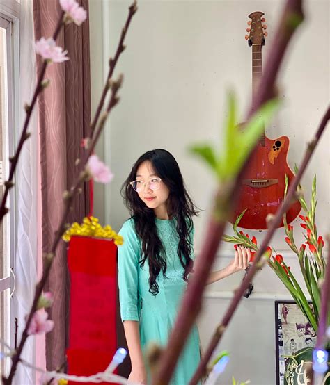Nhan Sắc Xinh đẹp Của Con Gái Jimmii Nguyễn